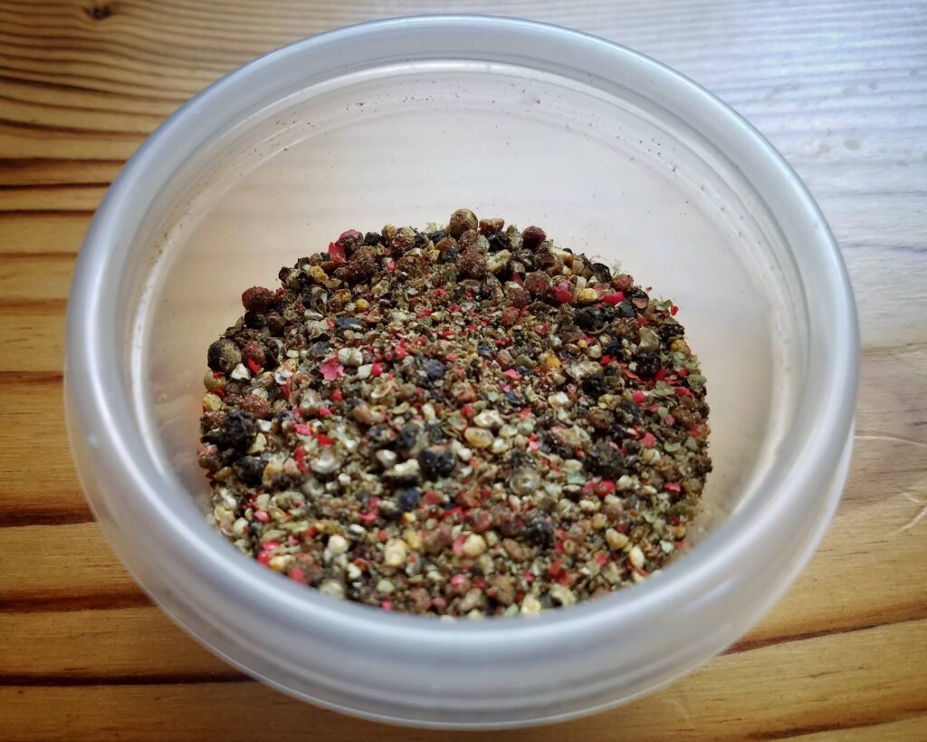 Three Pepper Spice Blend • sizzle&STEM